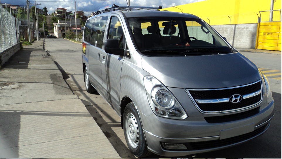 MiniVan H1 | Cuenca – Aeropuerto Guayaquil | Aventura Tour Van S.A.